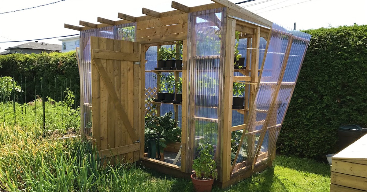DIY Guide: How to Build Your Own Backyard Greenhouse | RONA