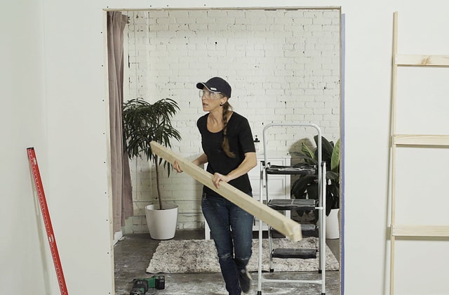 Comment installer une porte escamotable | RONA