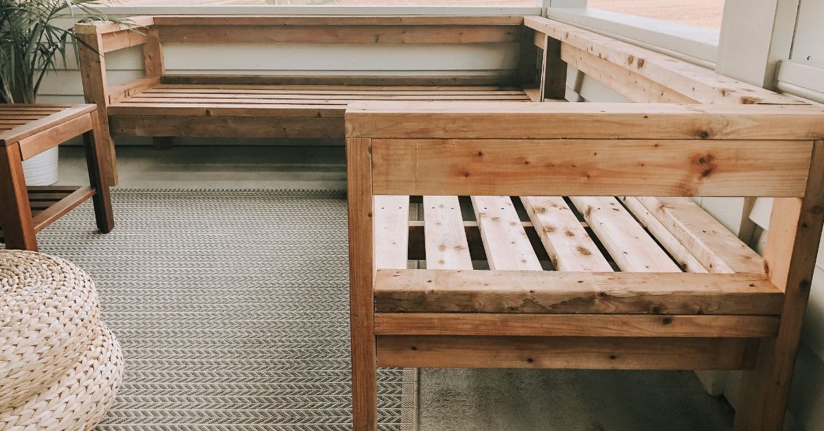 Step-by-Step Guide: DIY Outdoor Sectional Sofa | RONA
